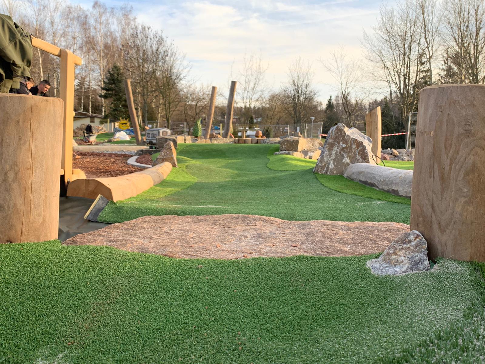 Abenteuer Minigolf am See (Stausee Oberwald/Callenberg) | ABENTEUER ...