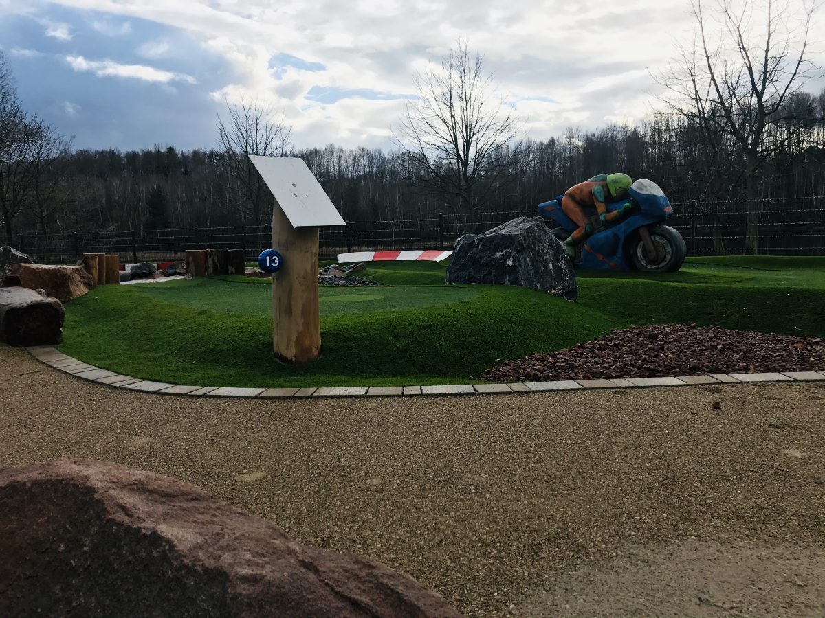 Abenteuer Minigolf am See (Stausee Oberwald/Callenberg) | ABENTEUER ...